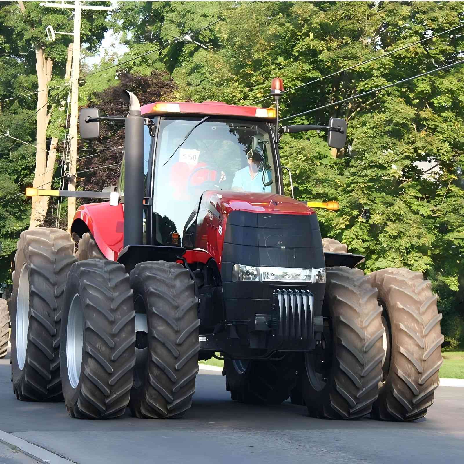 220HP Large Wheeled Tractor
